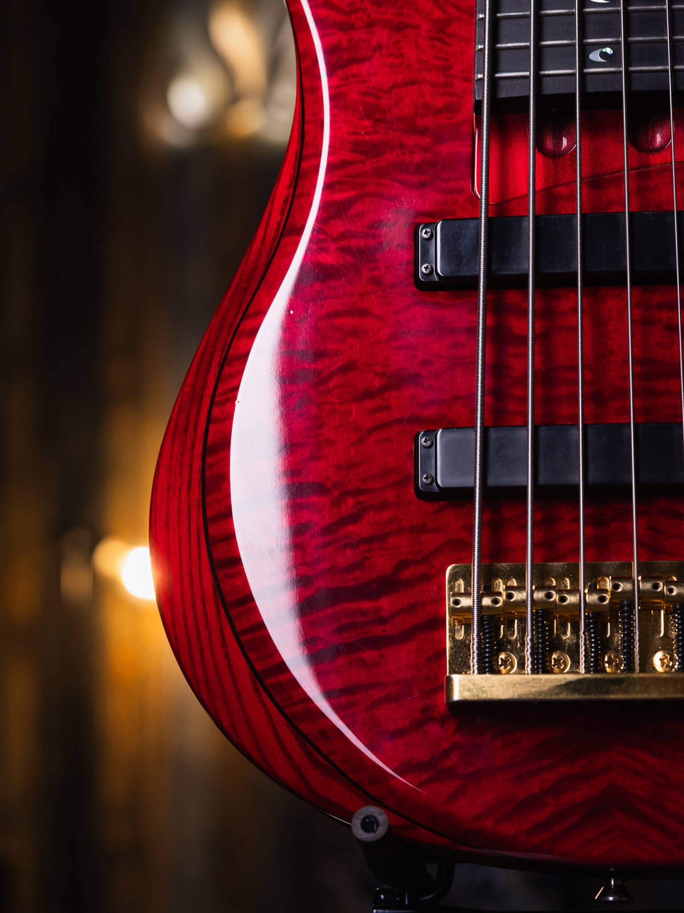 Yamaha TRB-JP2 Translucent Dark Red 2024 - Bajo Eléctrico | Gearhub 🌶️