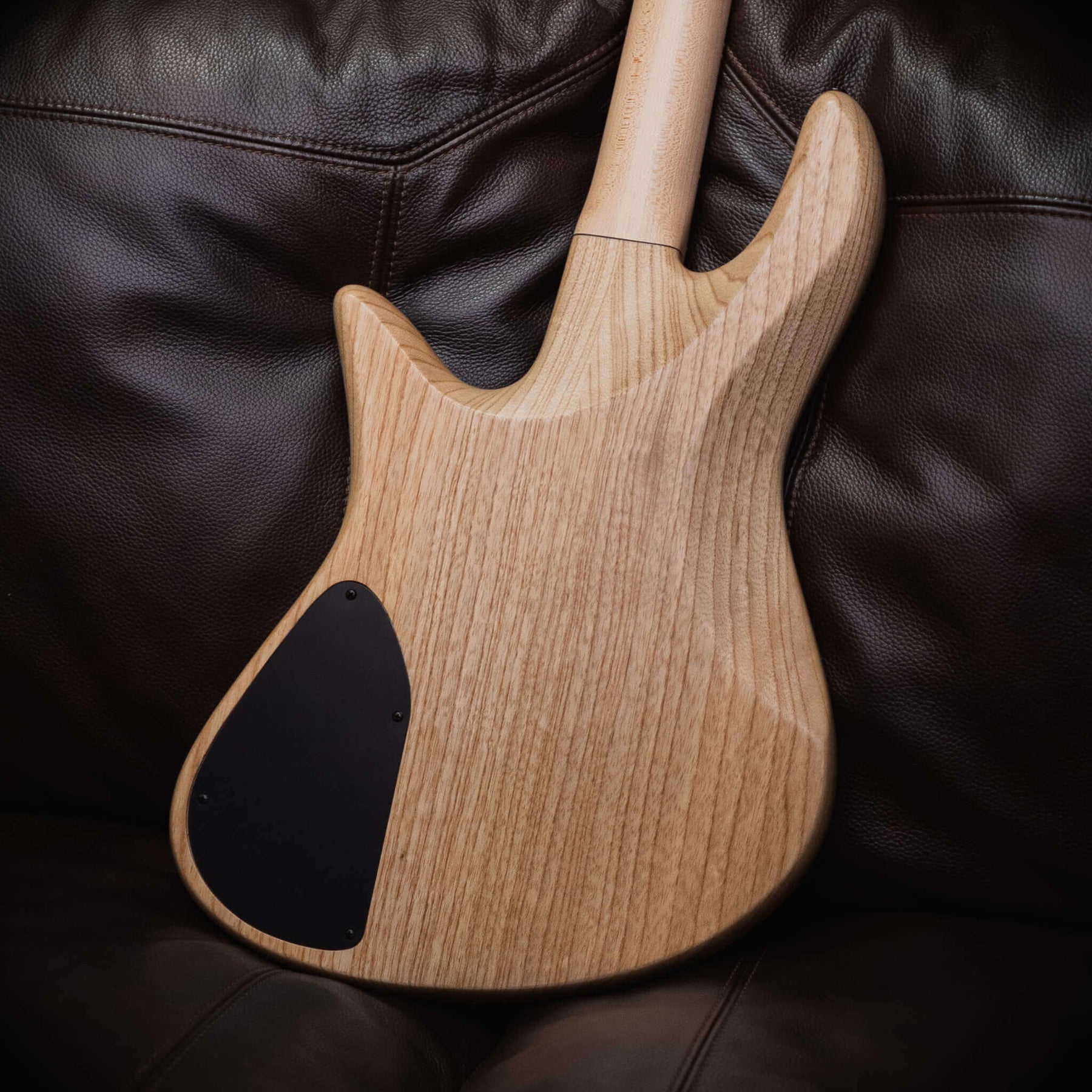 Fodera Emperor 4 Deluxe Japanese Maple 40th Anniversary 2024 - Bajo El – Gearhub